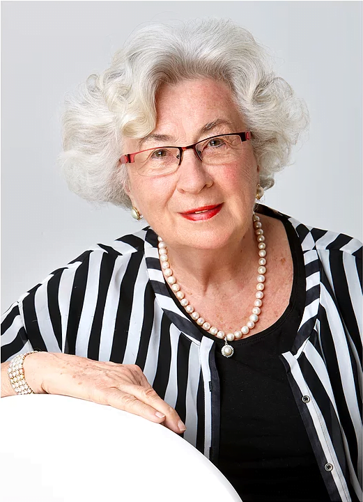 Auszeit für Frauen. Mit Referentin Maria Prean, Uganda - Dialoghotel ...